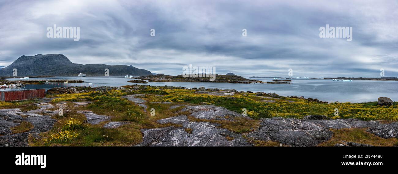 Sea and mountains in Nanortalik, Tasermiut Fjord, Greenland Stock Photo ...