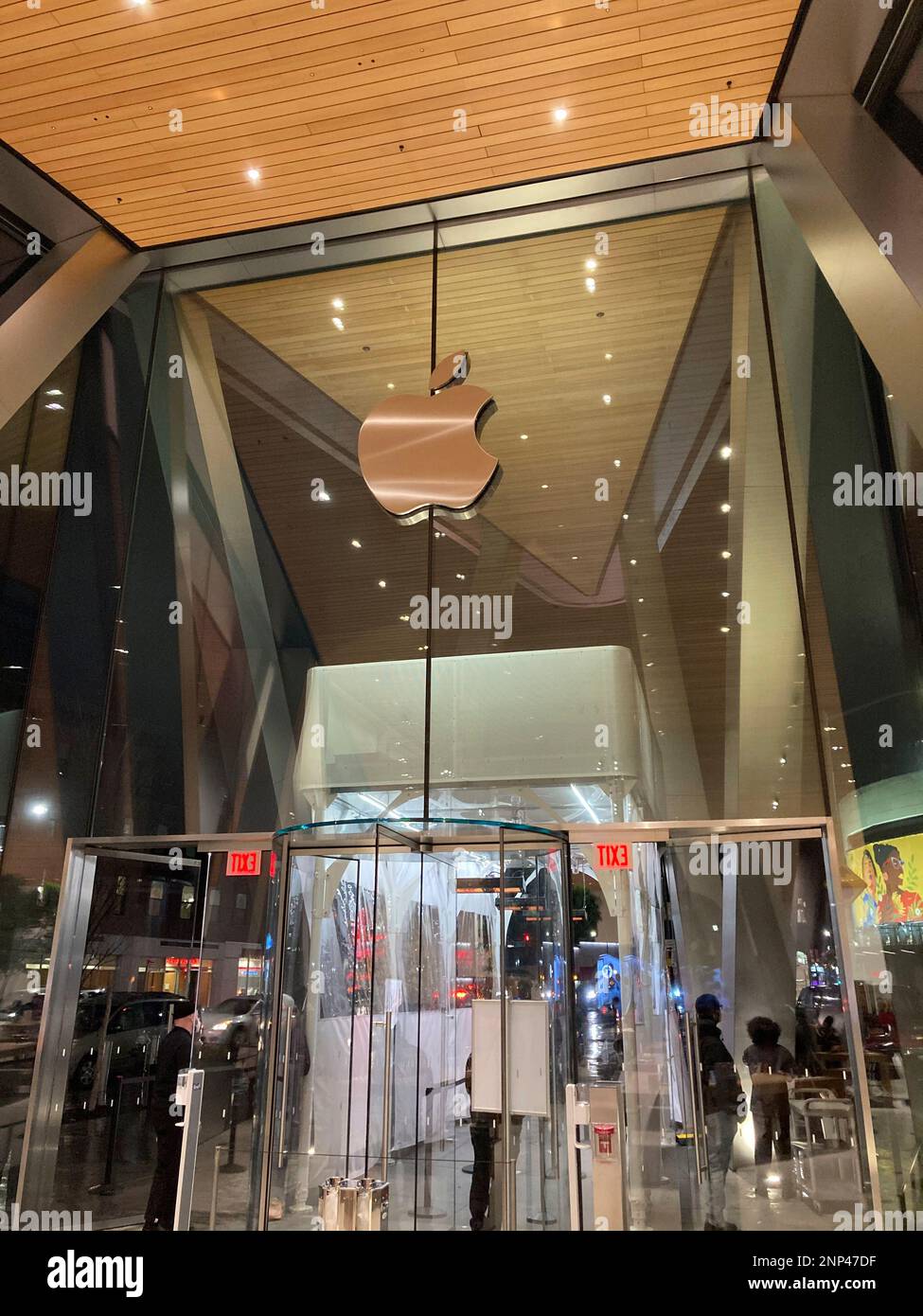 Photo by: STRF/STAR MAX/IPx 2021 1/1/21 An Apple Logo is seen at the ...