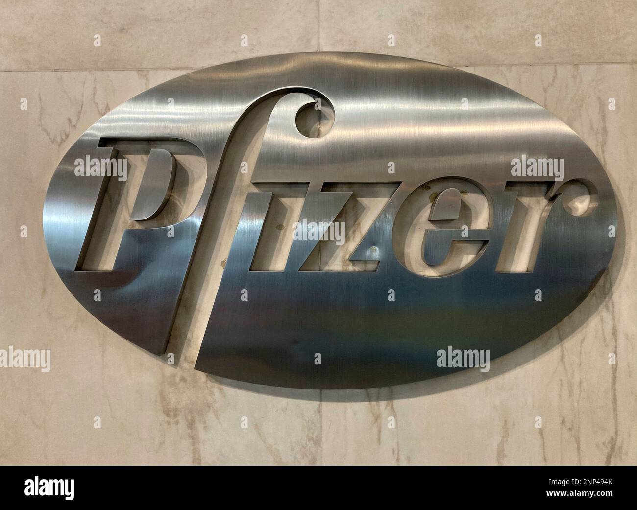 Photo by: STRF/STAR MAX/IPx 2020 12/31/20 The Pfizer logo and words of ...