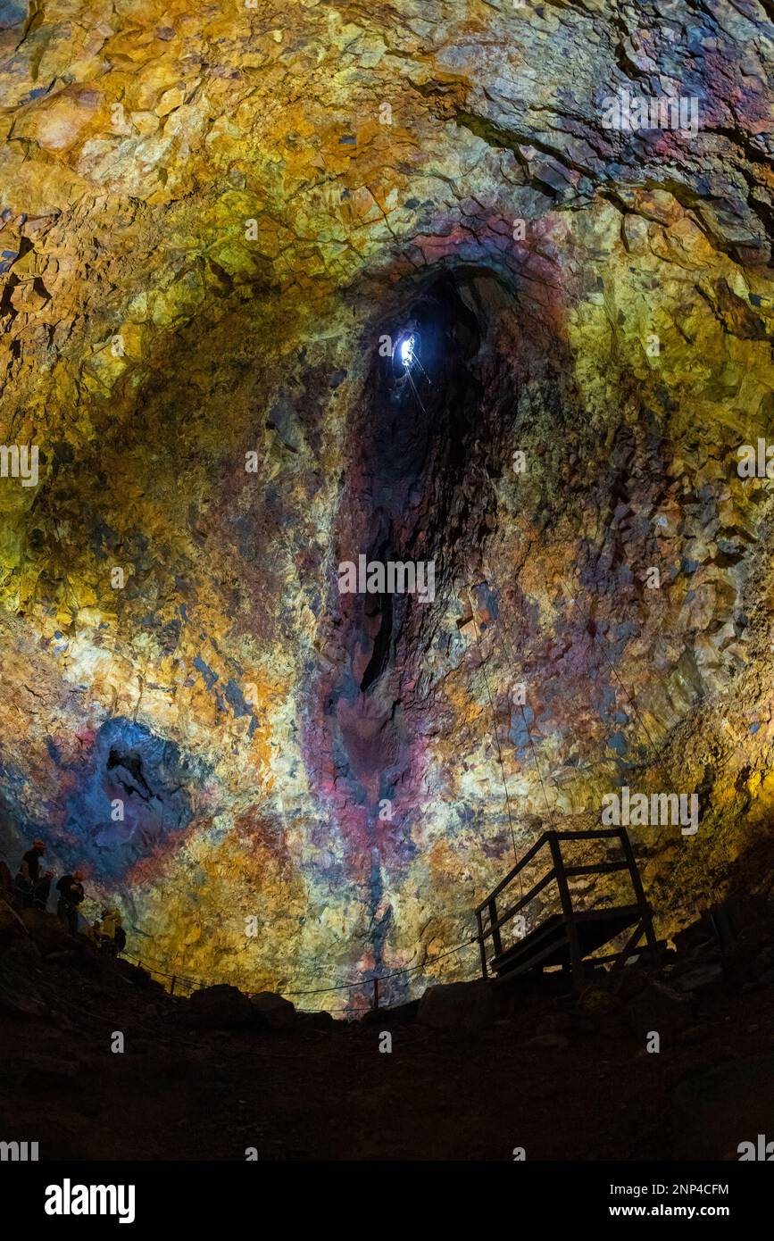 People in cave, Thrihnukagigur volcano magma chamber, Blafjoll ...