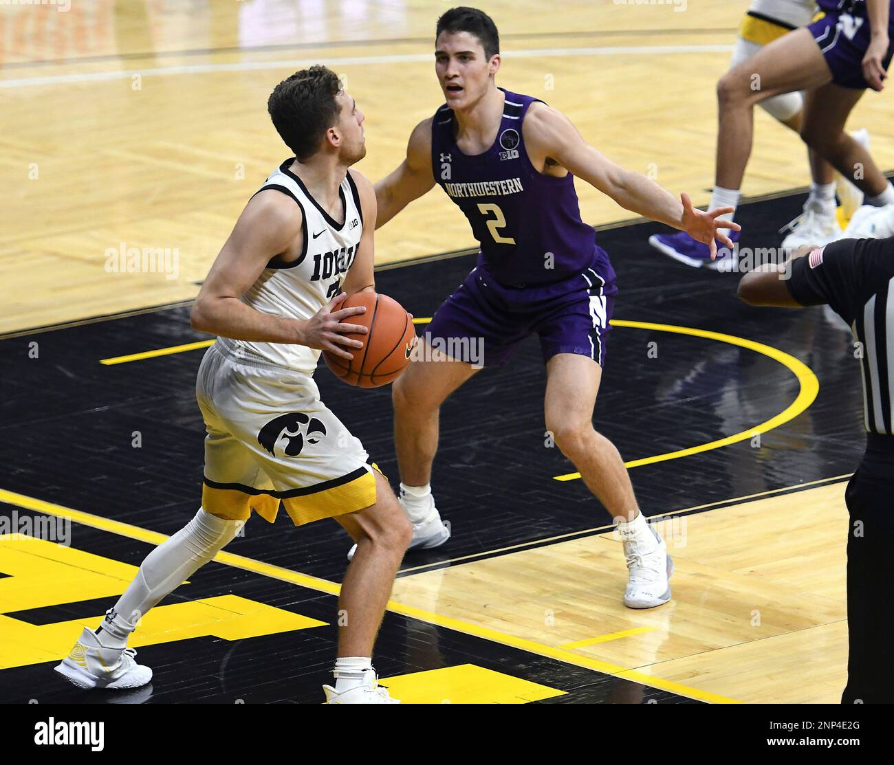 IOWA CITY, IA - DECEMBER 29: Iowa guard Jordan Bohannon (3) looks to ...