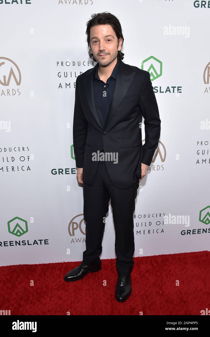 Beverly Hills, USA. 25th Feb 2023. Diego Luna arriving to the 34th ...