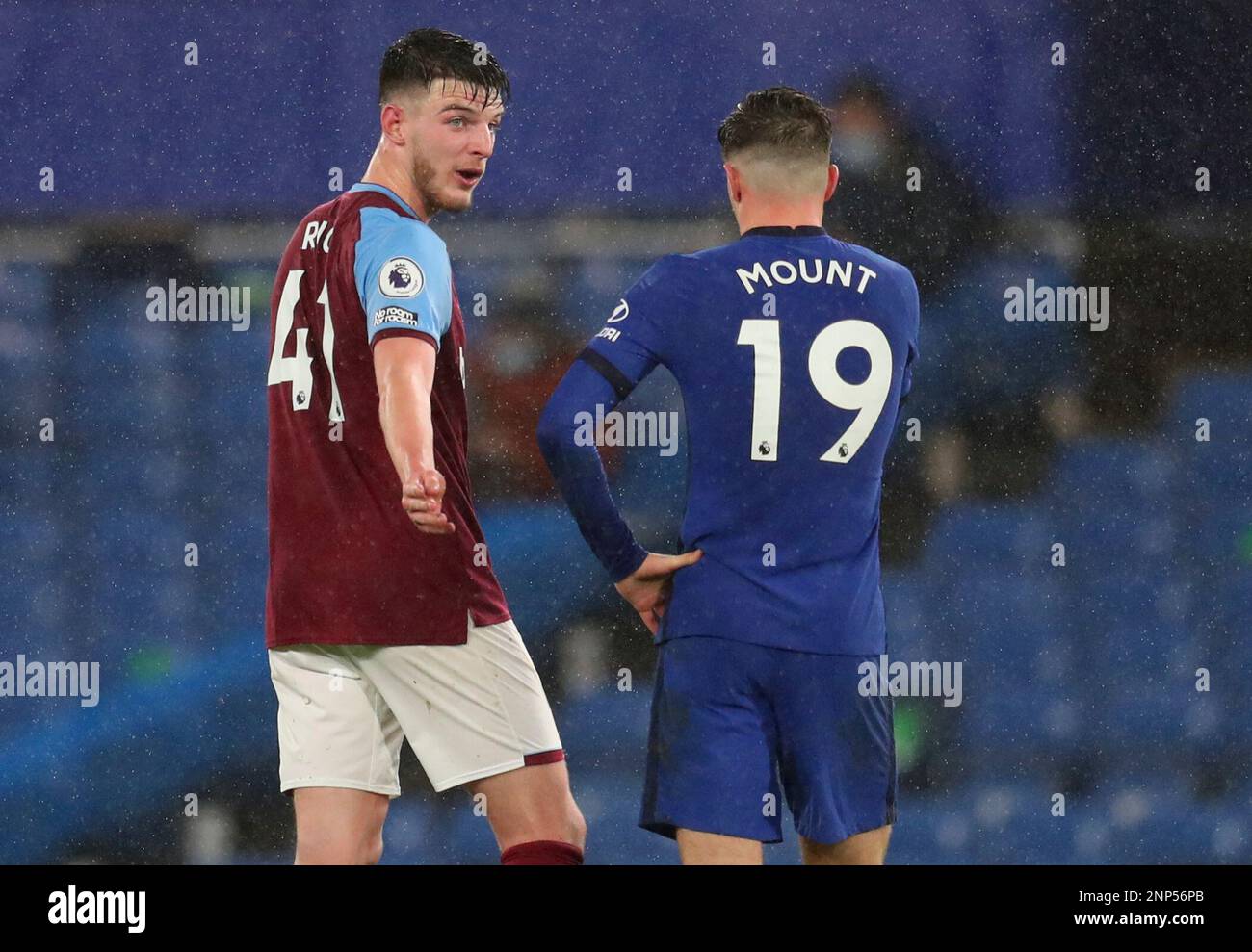 West Ham's Declan Rice, left, and Chelsea's Mason Mount talk following ...