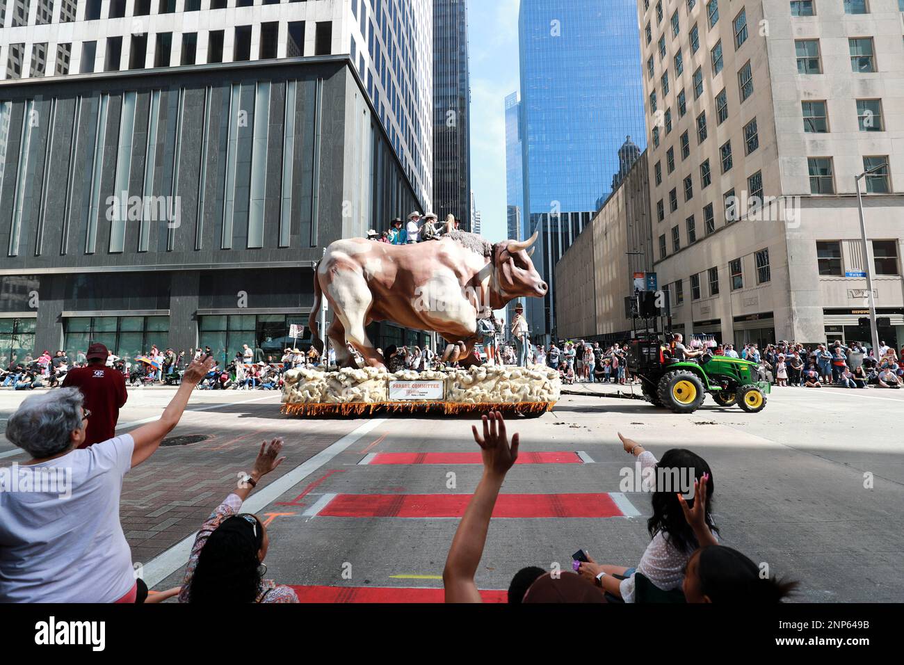 Downtown rodeo parade hi-res stock photography and images - Alamy