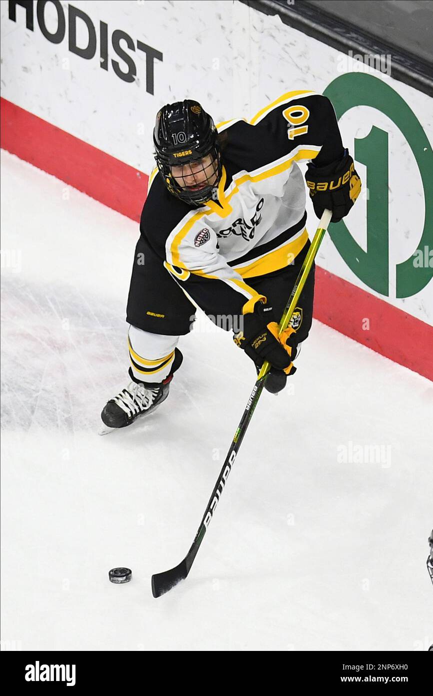 December 8, 2020 Colorado College Tigers forward Patrick Cozzi (10 ...