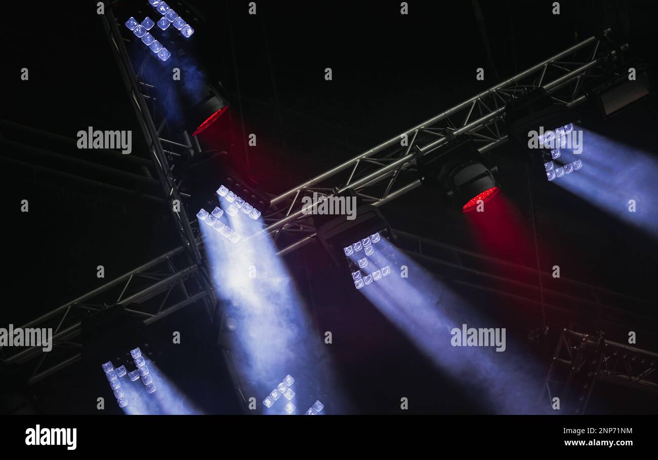 Rack mounted gear hi-res stock photography and images - Alamy