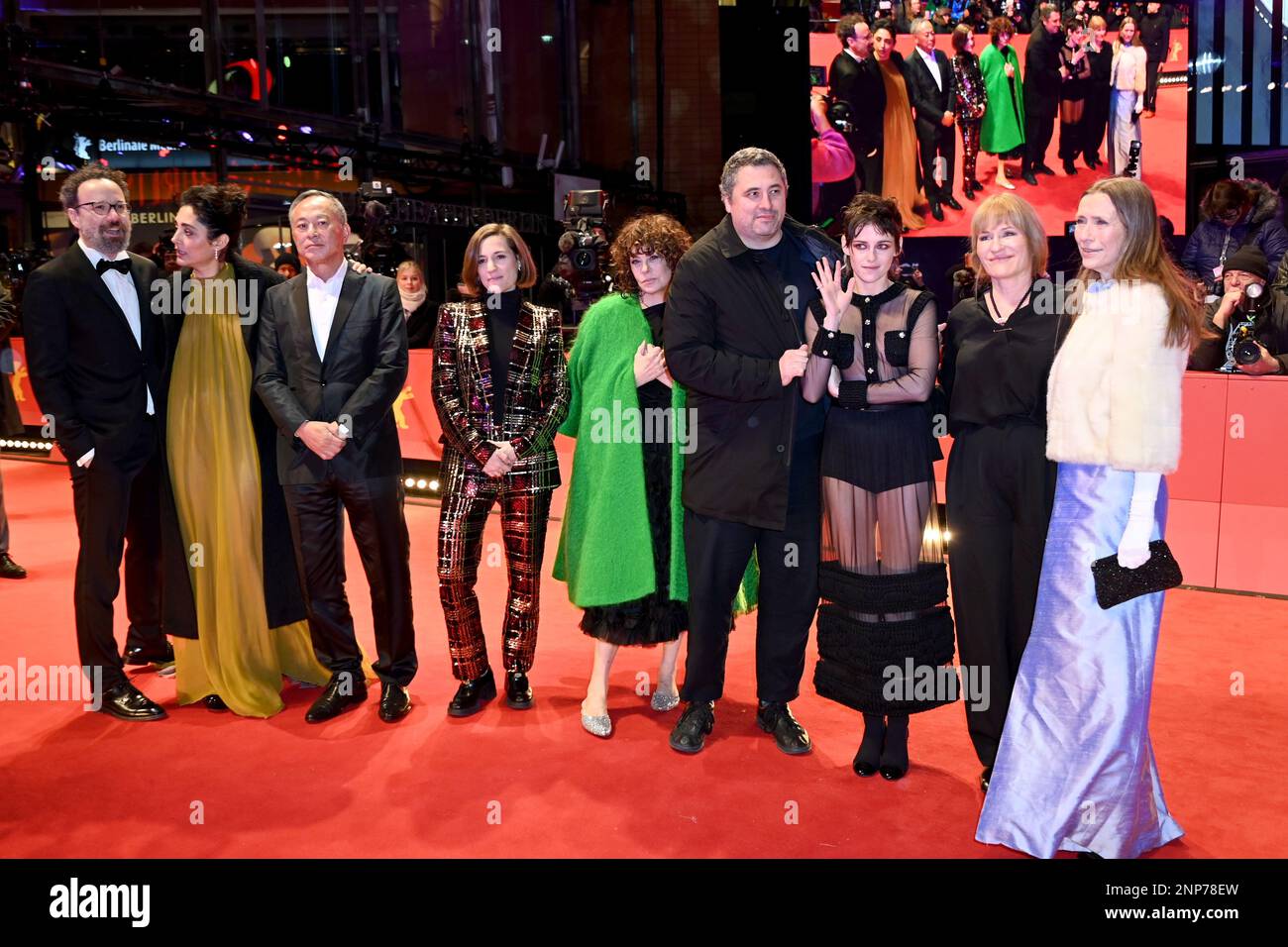 25 February 2023, Berlin: Film producer Mariette Rissenbeek (r ...