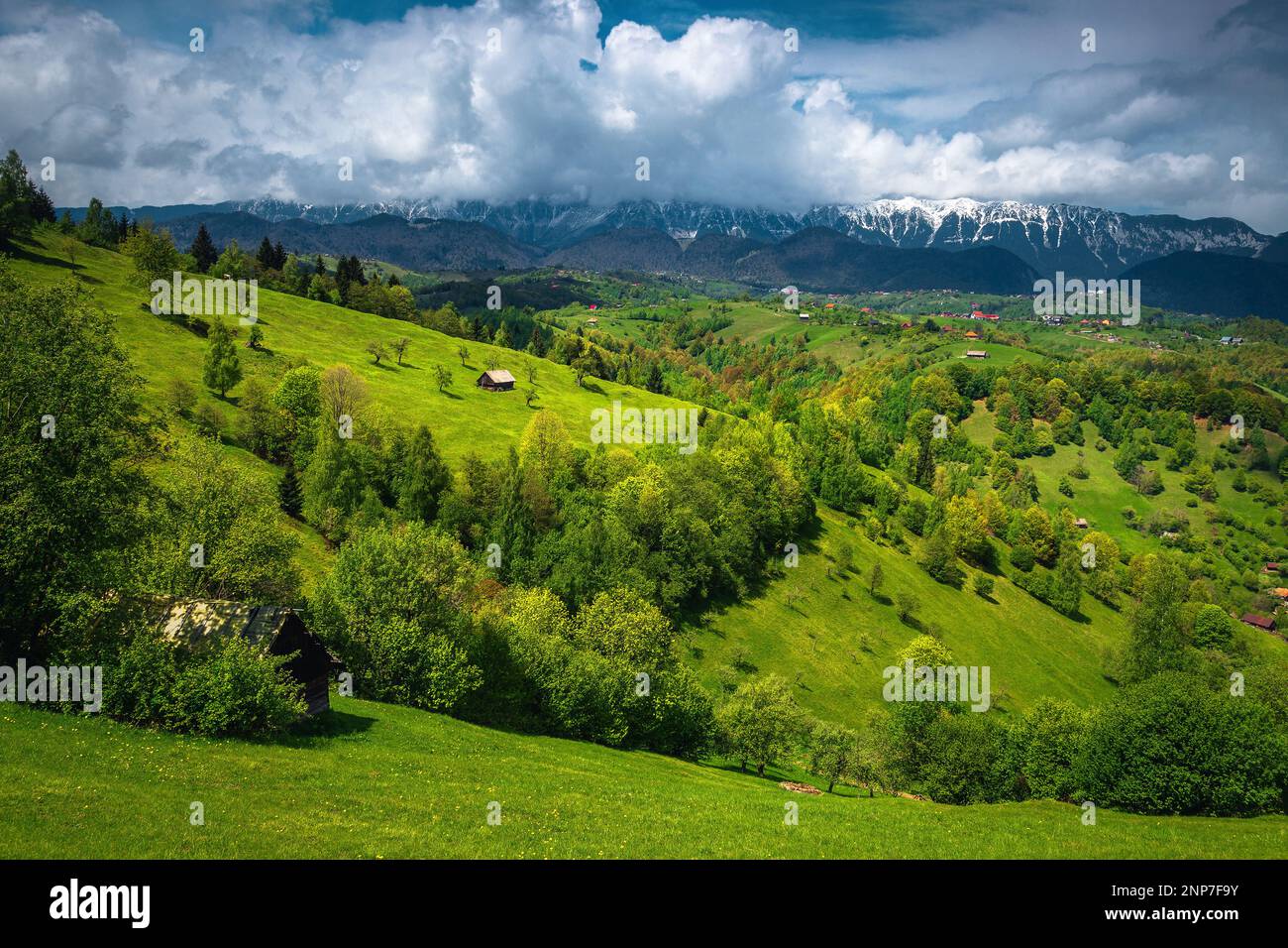 Summer countryside landscape hi-res stock photography and images - Alamy
