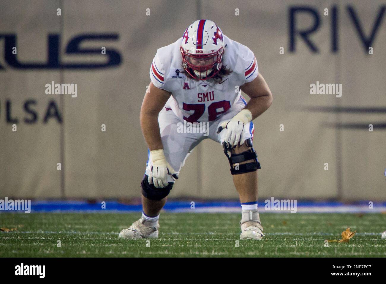 TULSA, OK - NOVEMBER 14: Southern Methodist Mustangs offensive lineman ...