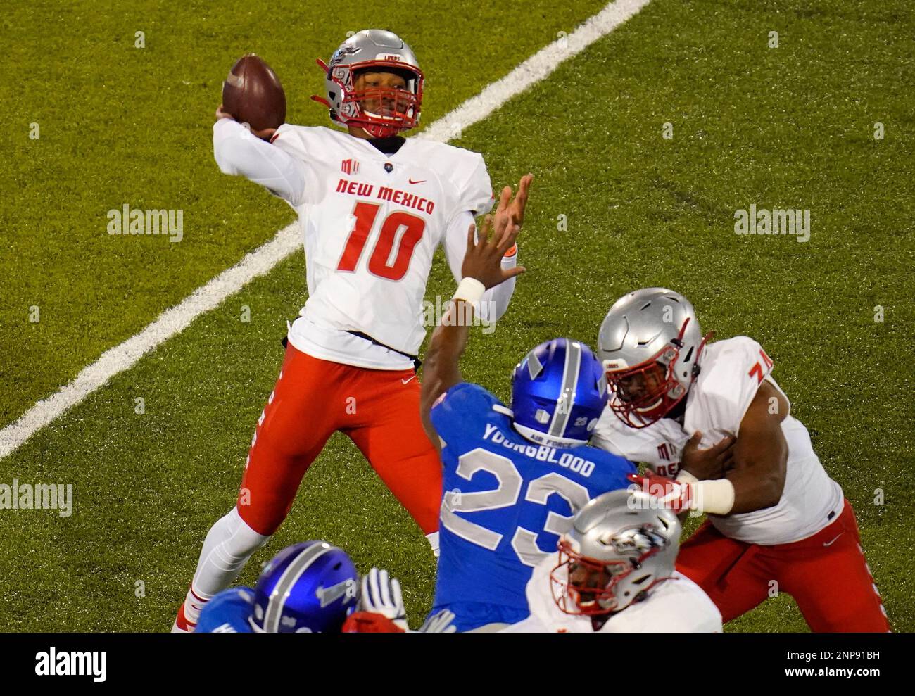 New Mexico quarterback Trae Hall (10) throws a pass as Air Force ...