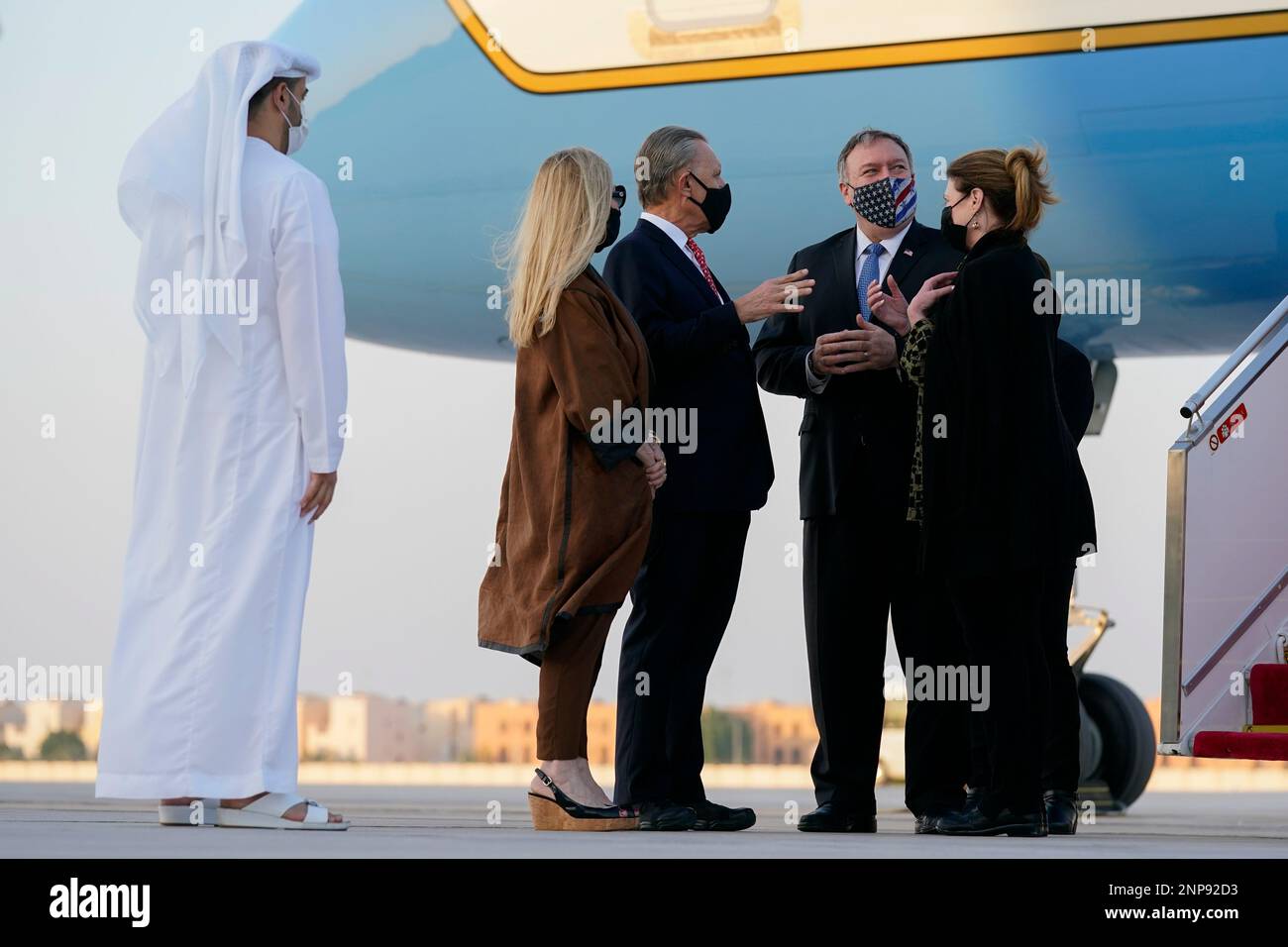 Secretary of State Mike Pompeo, second from right, and his wife Susan ...