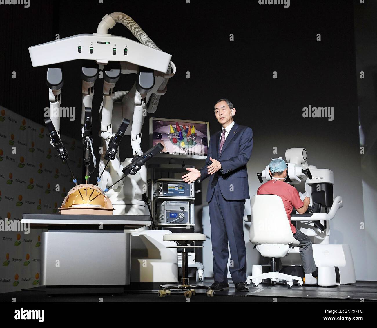 Hirofumi Tanaka, president of Medicaroid, unveils hinotori, the first surgery support robot ...