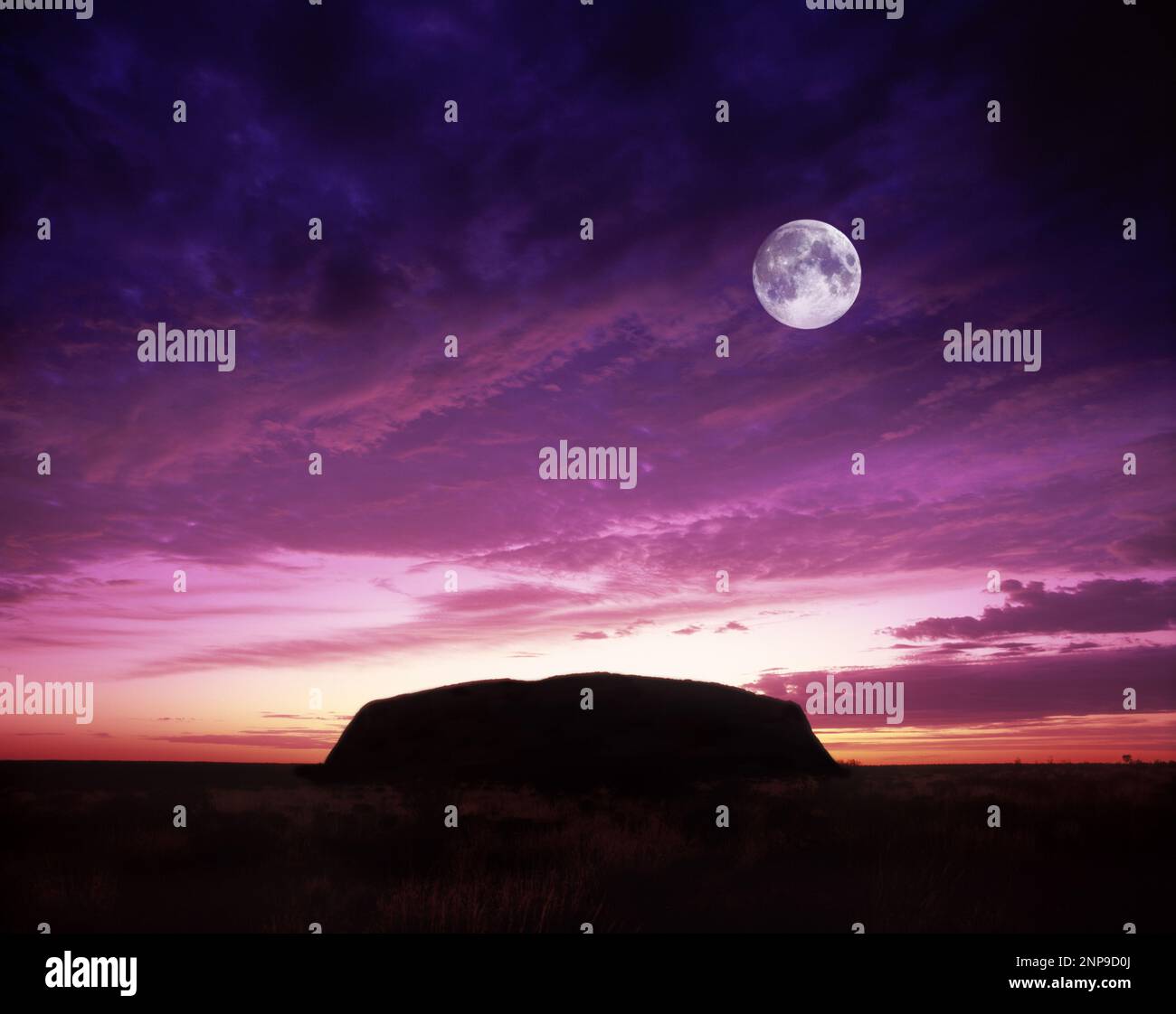 FULL MOON AYERS ROCK ULURU-KATA TJUTA NATIONAL PARK NORTHERN TERRITORY ...