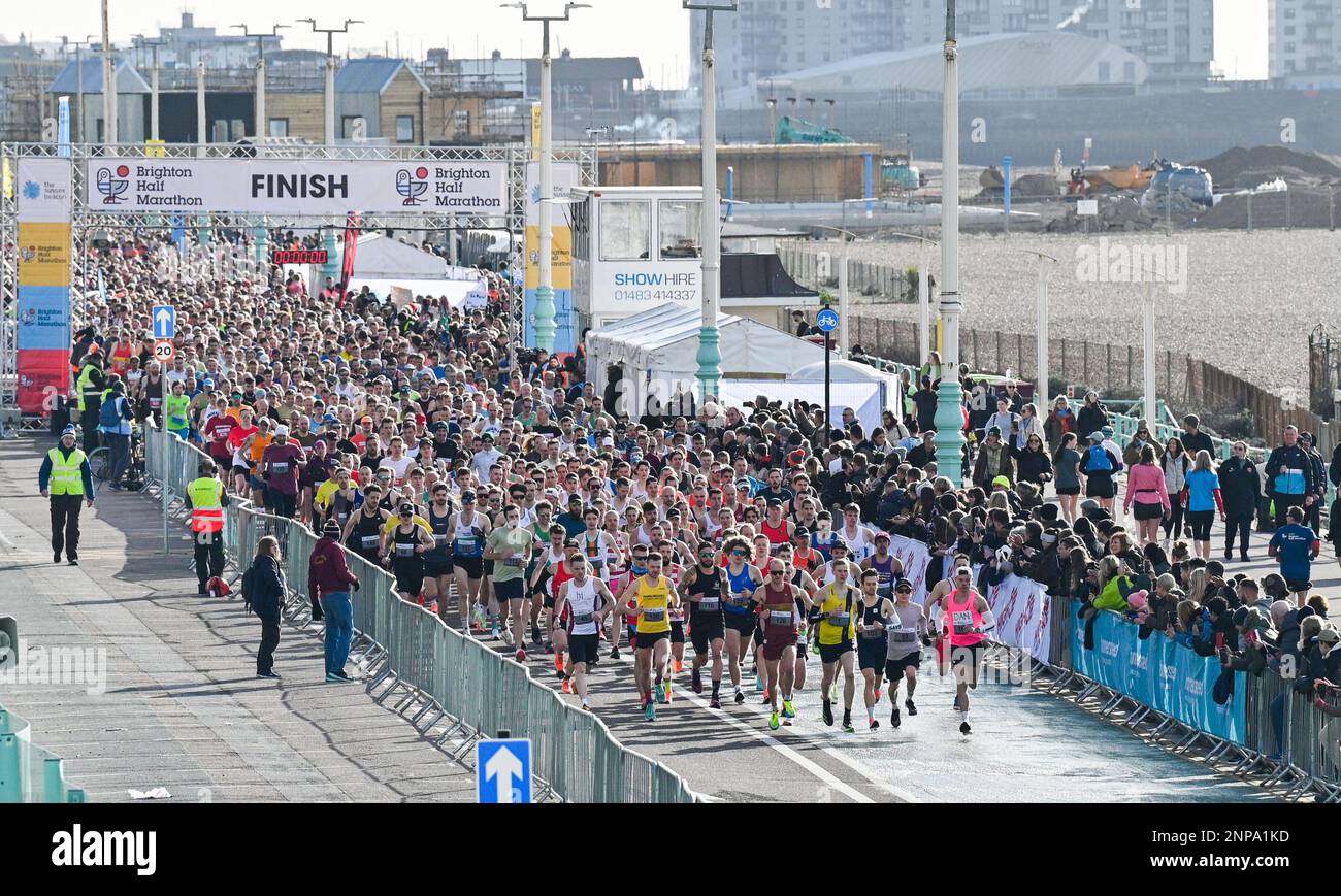 Brighton half marathon 2023 hi-res stock photography and images - Alamy
