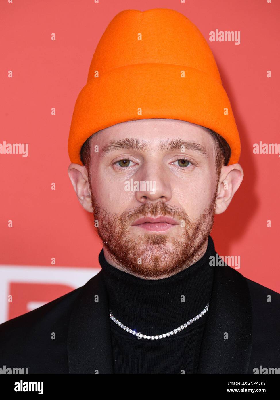 PASADENA, LOS ANGELES, CALIFORNIA, USA - FEBRUARY 25: Chris Perfetti ...