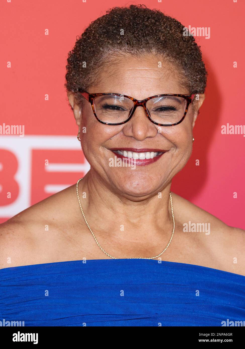 PASADENA, LOS ANGELES, CALIFORNIA, USA - FEBRUARY 25: Mayor of Los ...