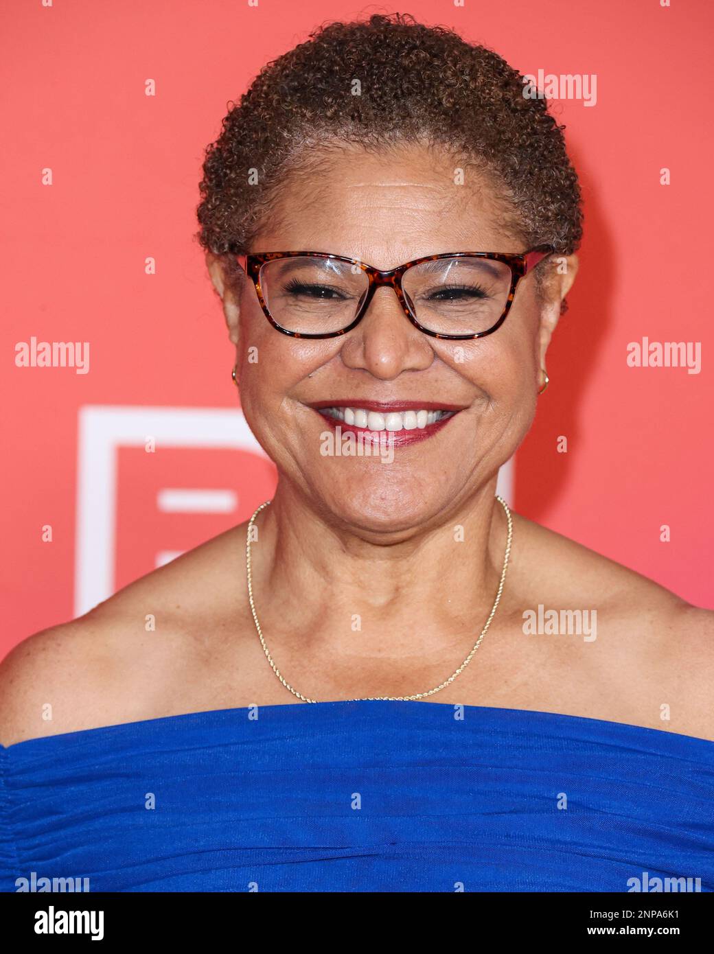 PASADENA, LOS ANGELES, CALIFORNIA, USA - FEBRUARY 25: Mayor of Los ...