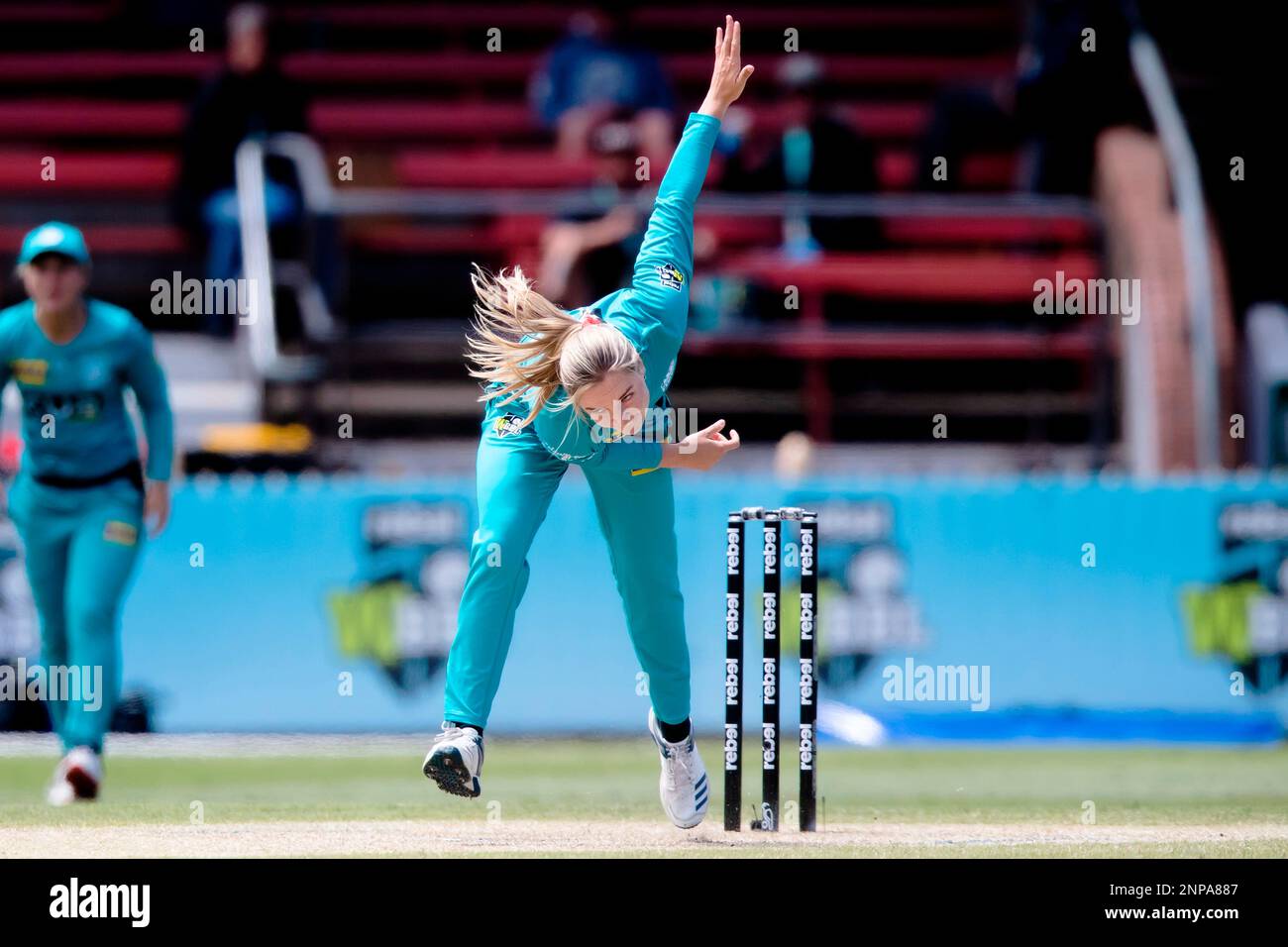 SYDNEY, AUSTRALIA - NOVEMBER 08: Georgia Prestwidge of the Brisbane ...