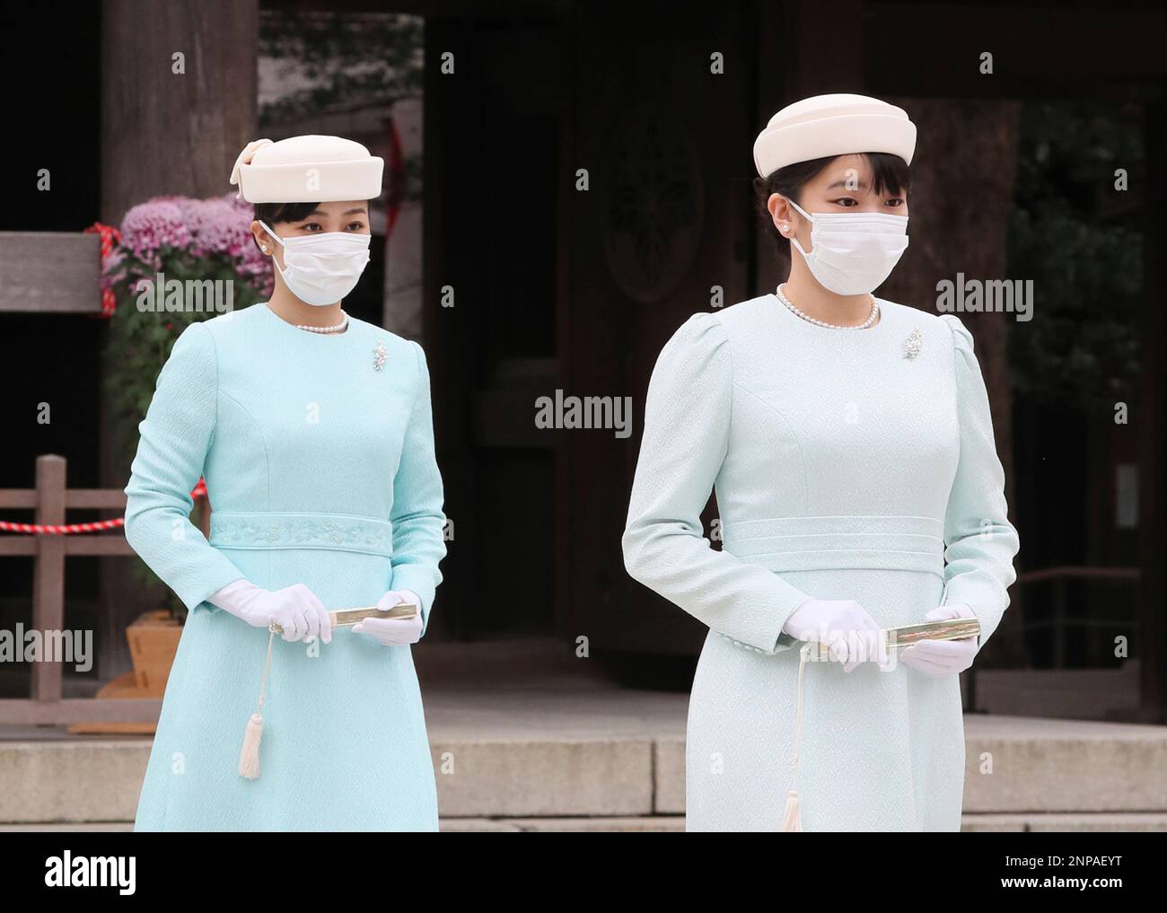Princess Mako and Princess Kako of Akishino visit Meiji Jingu Shrine to ...
