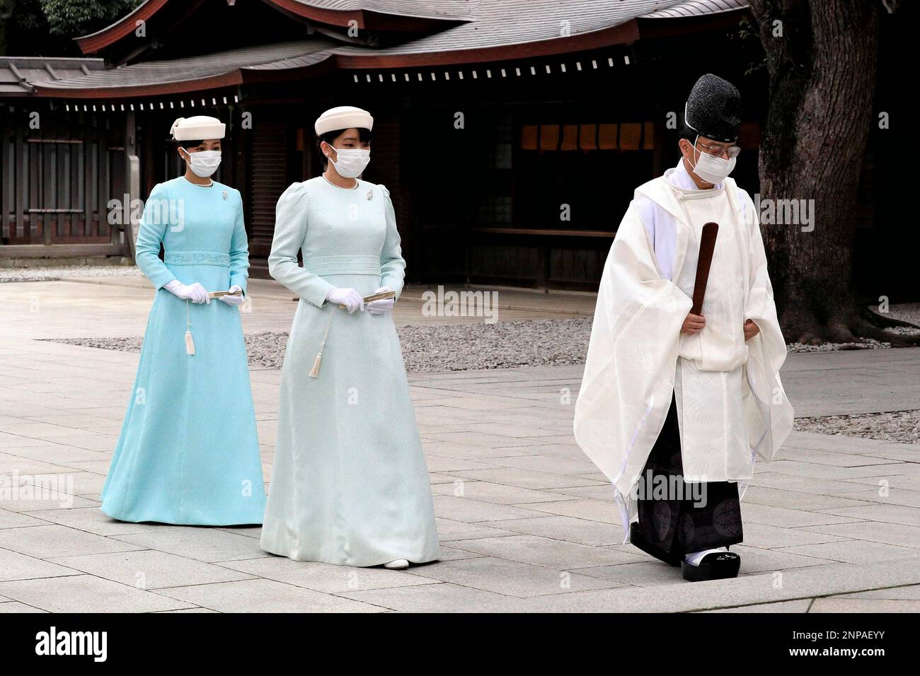 Princess Mako and Princess Kako of Akishino visit Meiji Jingu Shrine to ...