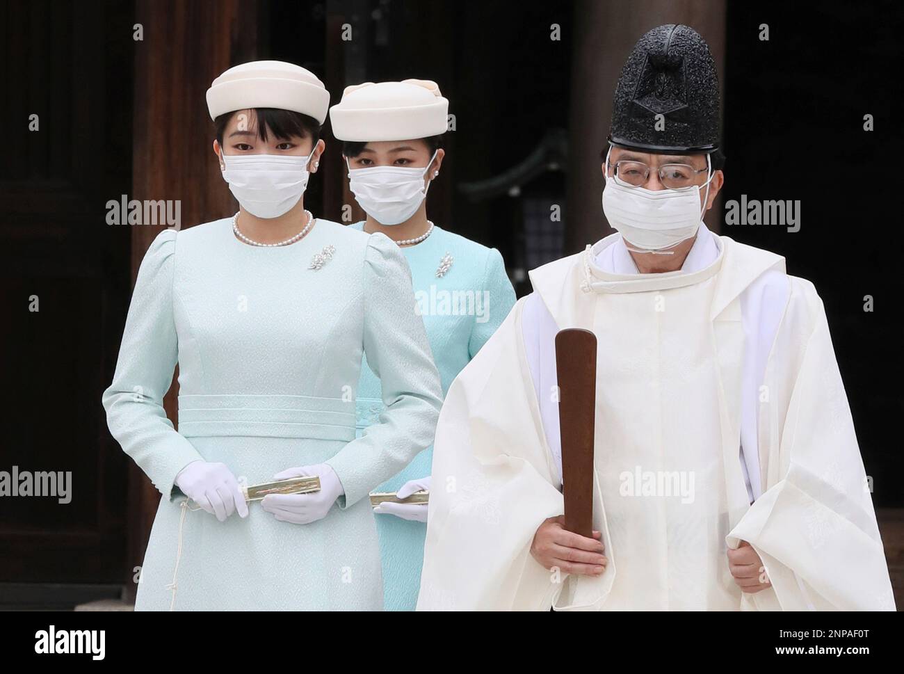 Princess Mako and Princess Kako of Akishino visit Meiji Jingu Shrine to ...