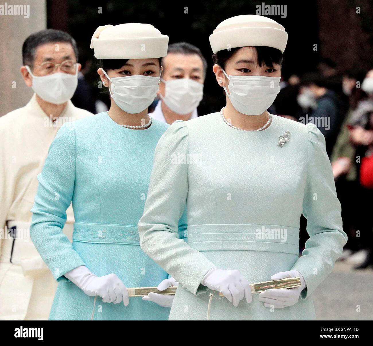 Princess Mako and Princess Kako of Akishino visit Meiji Jingu Shrine to ...
