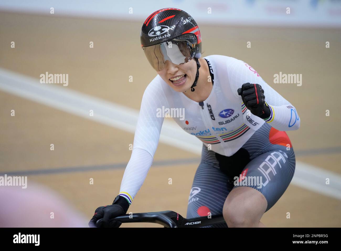 Japan's Mina Sato celebrates after winning the women's keirin final at ...