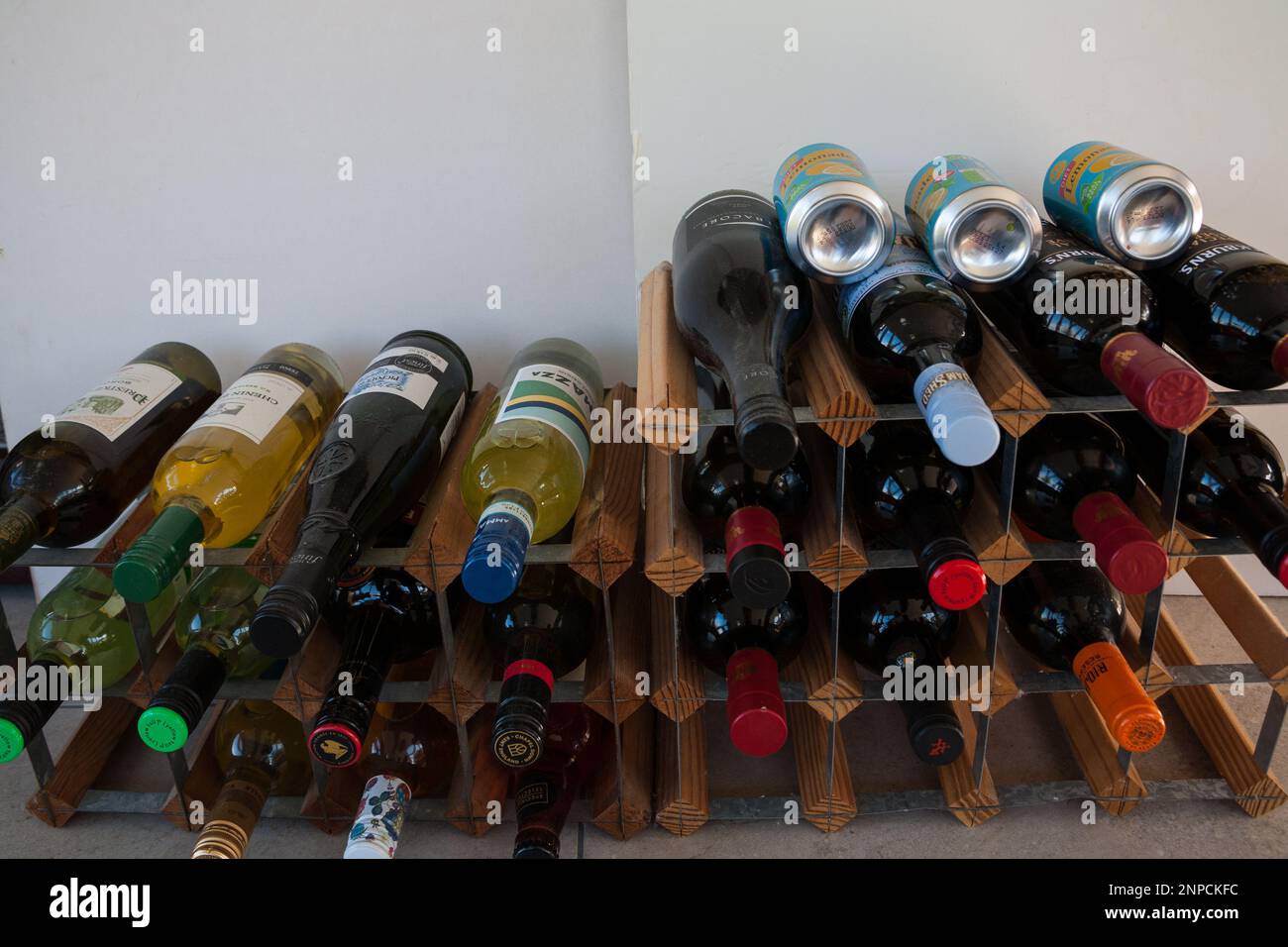 Two wine racks hi-res stock photography and images - Alamy