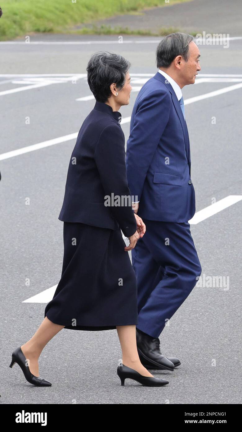 Japan's Prime Minister Yoshihide leaves for Vietam with his wife Mariko ...