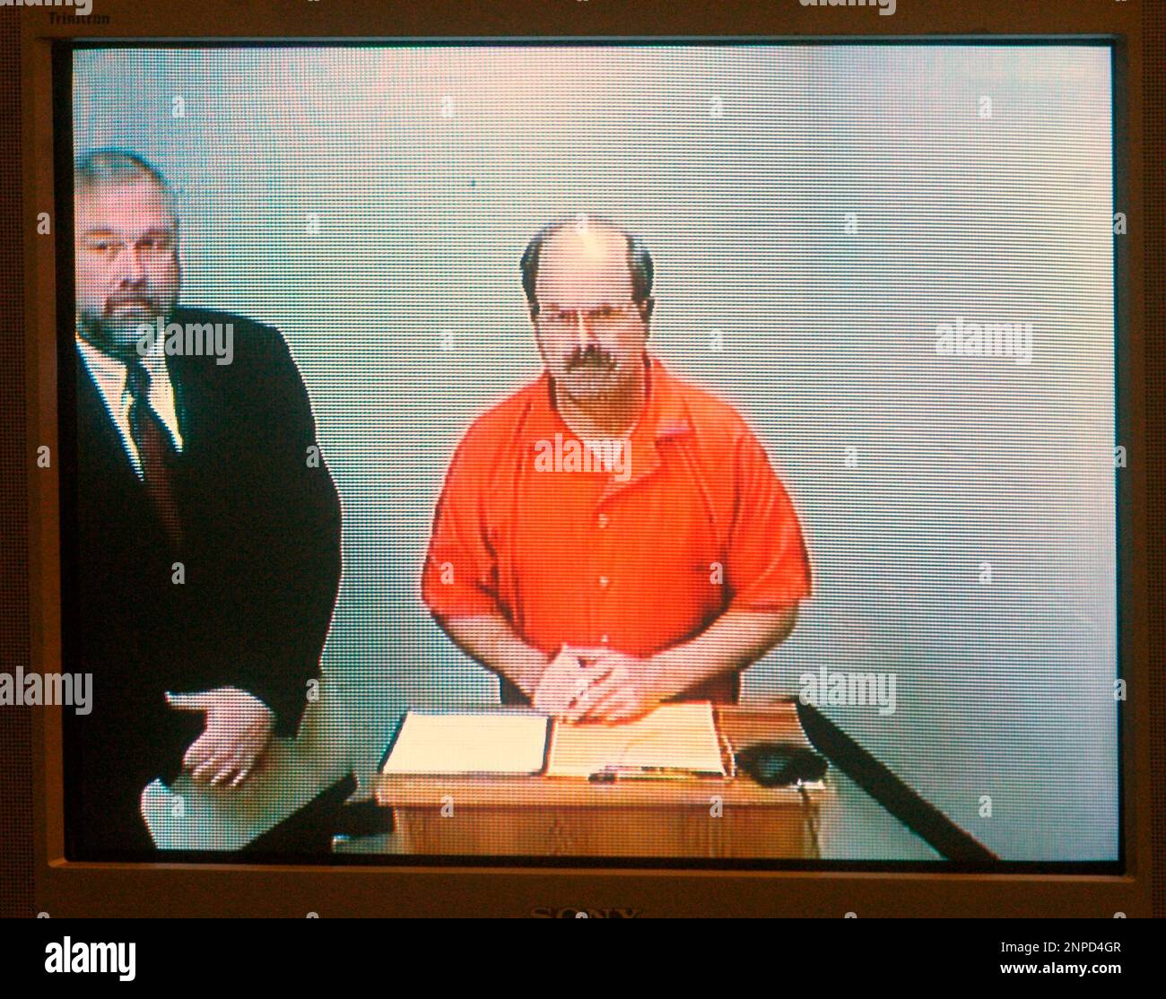 Seriel murder suspect Dennis L. Rader makes his first court appearance ...