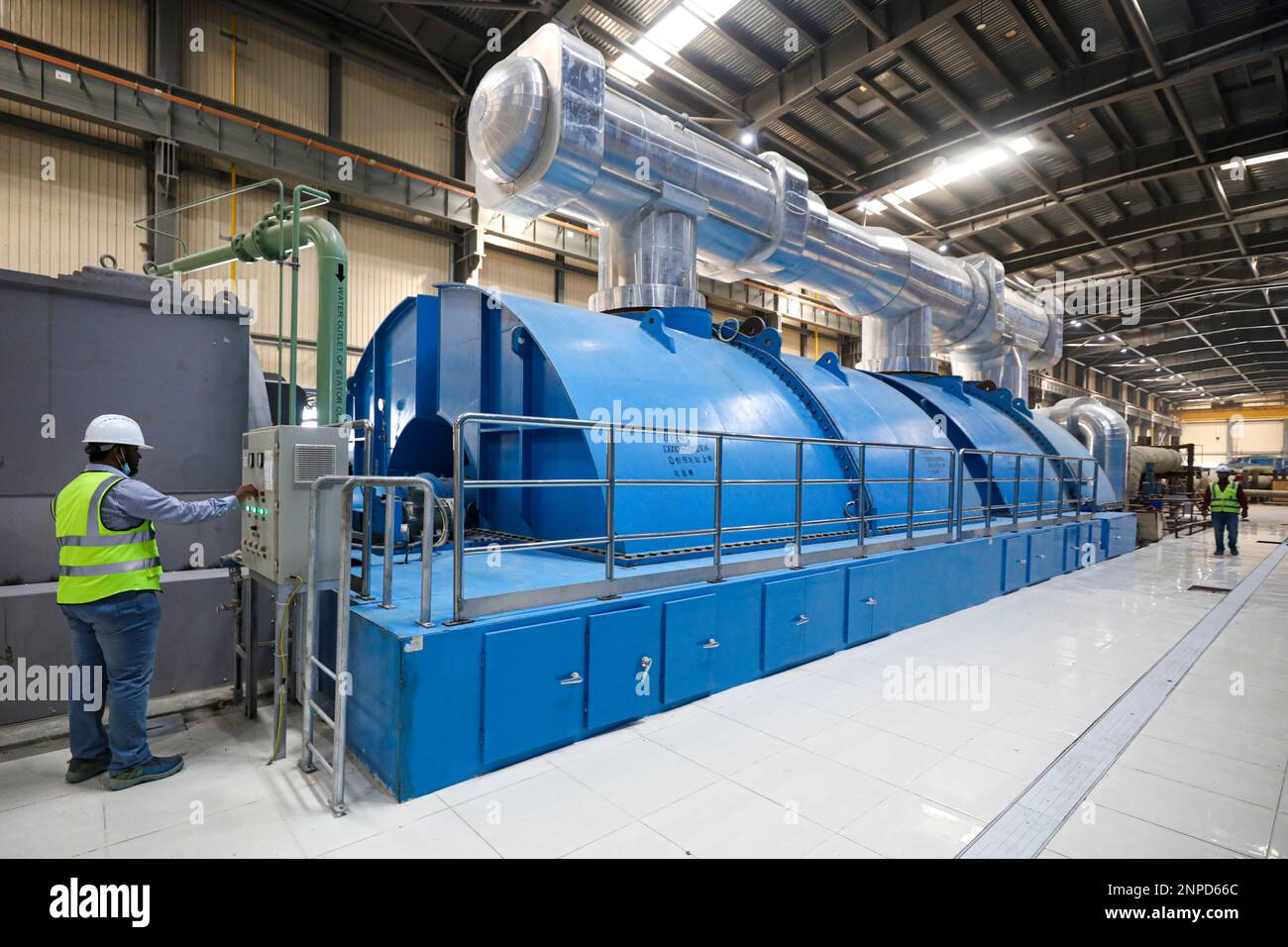 Power plants hi-res stock photography and images - Alamy