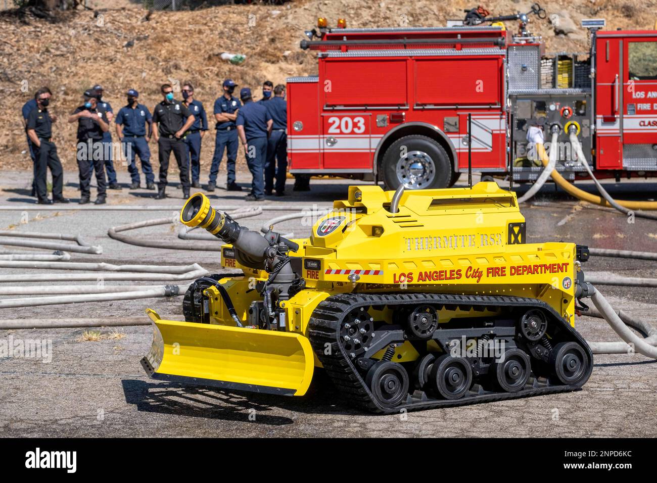 Los Angeles City Fire Department Captain demonstrates its new Thermite ...