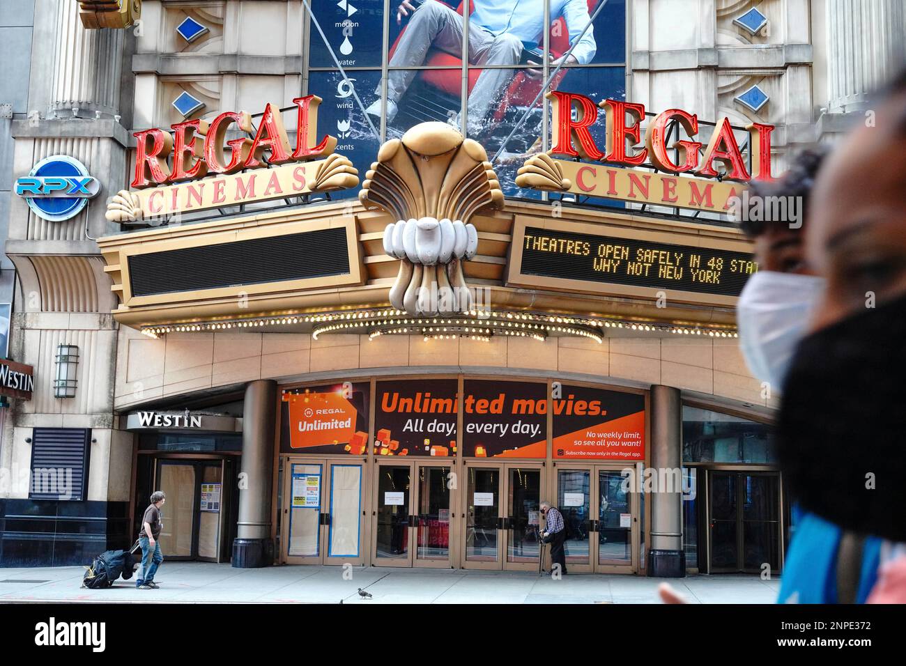 Photo by: John Nacion/STAR MAX/IPx 2020 10/5/20 A view of Regal Cinema ...