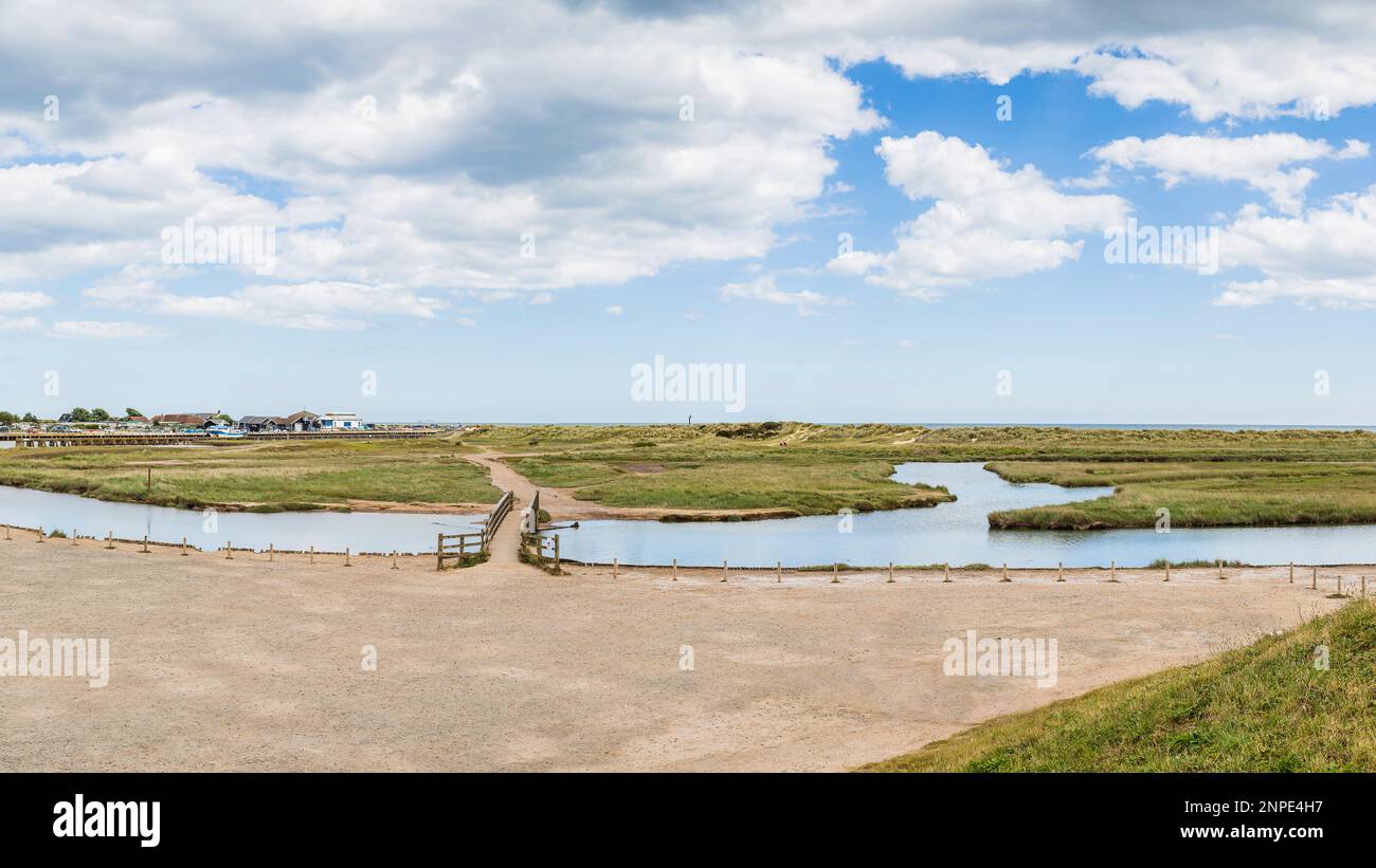 Footbridge walberswick suffolk hi-res stock photography and images - Alamy