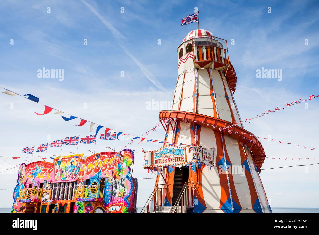 Hunstanton fairground hi-res stock photography and images - Alamy