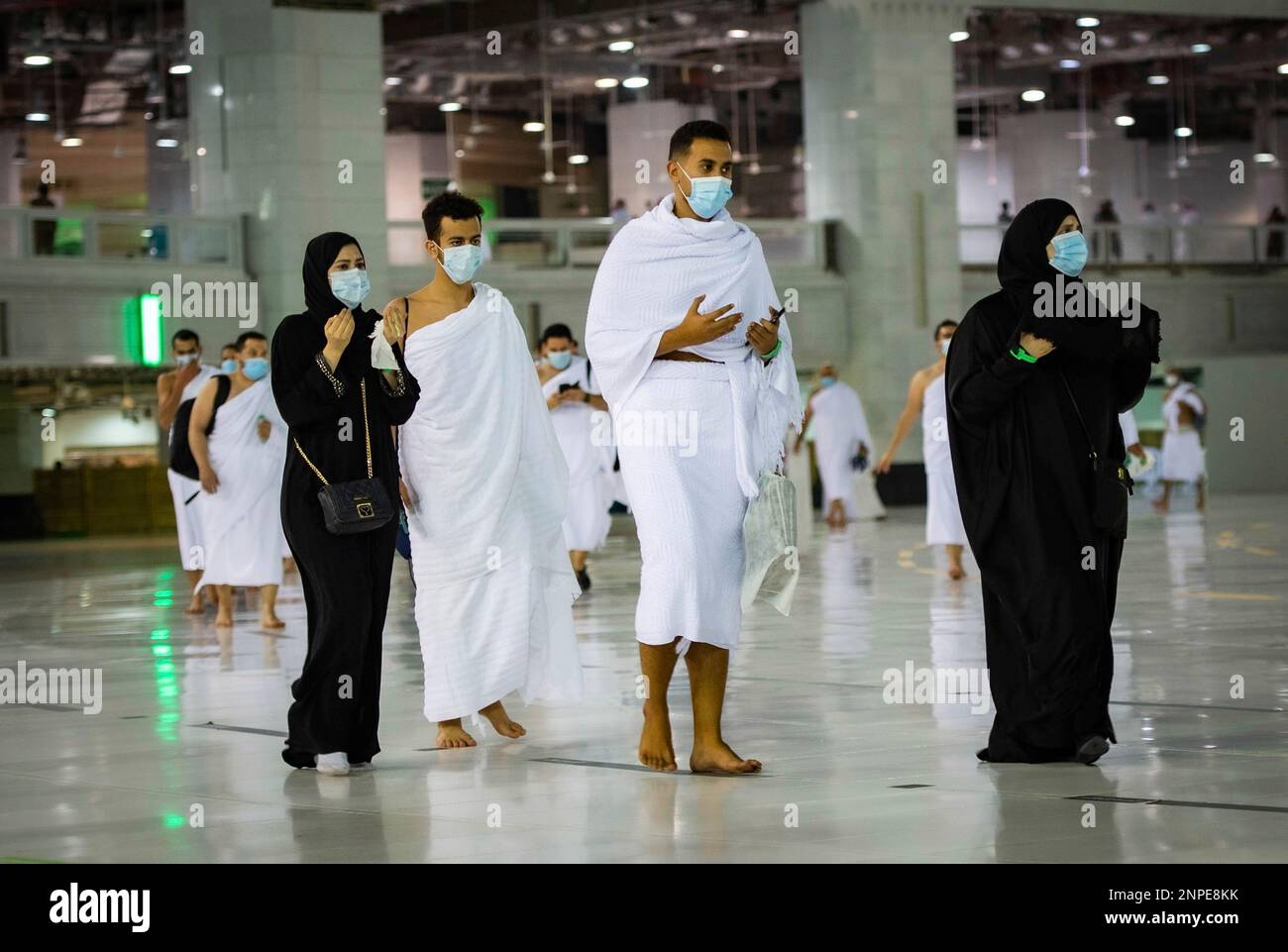 CLARIFIES THAT THE UMRAH PILGRIMAGE CAN BE UNDERTAKEN AT ANY TIME OF ...