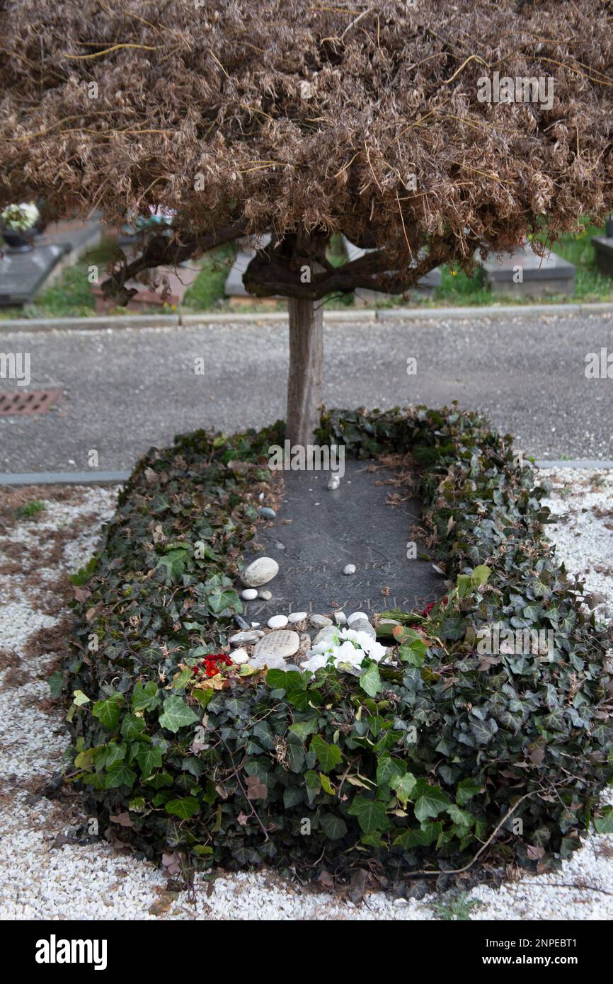Grave of Primo Levi, Italian writer and Jewish Holocaust survivor, in ...