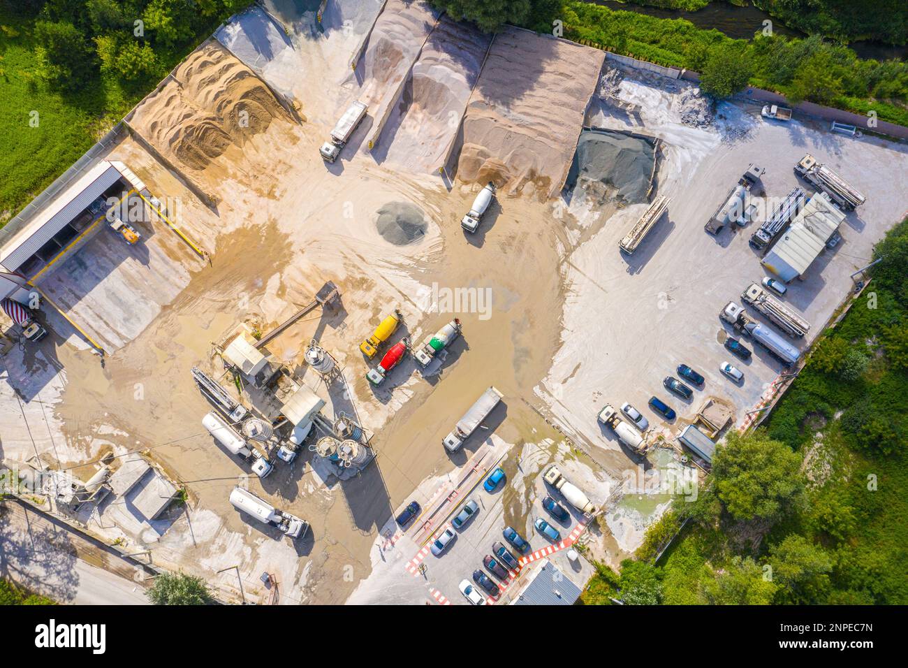 Construction sustainable building materials bulk facility concrete ...