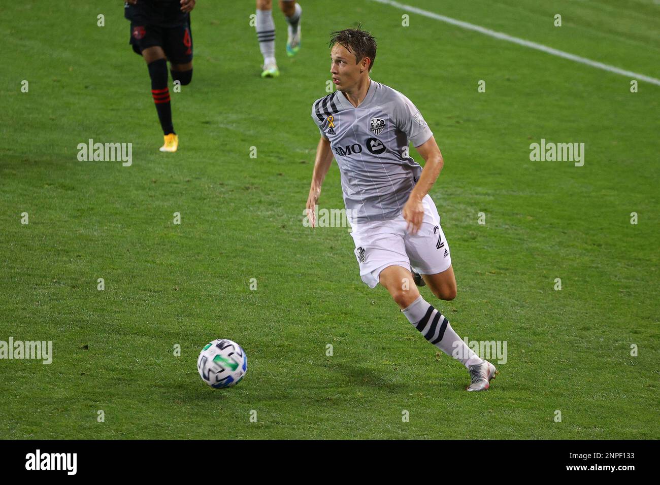HARRISON, NJ - SEPTEMBER 27: Montreal Impact midfielder Lassi ...