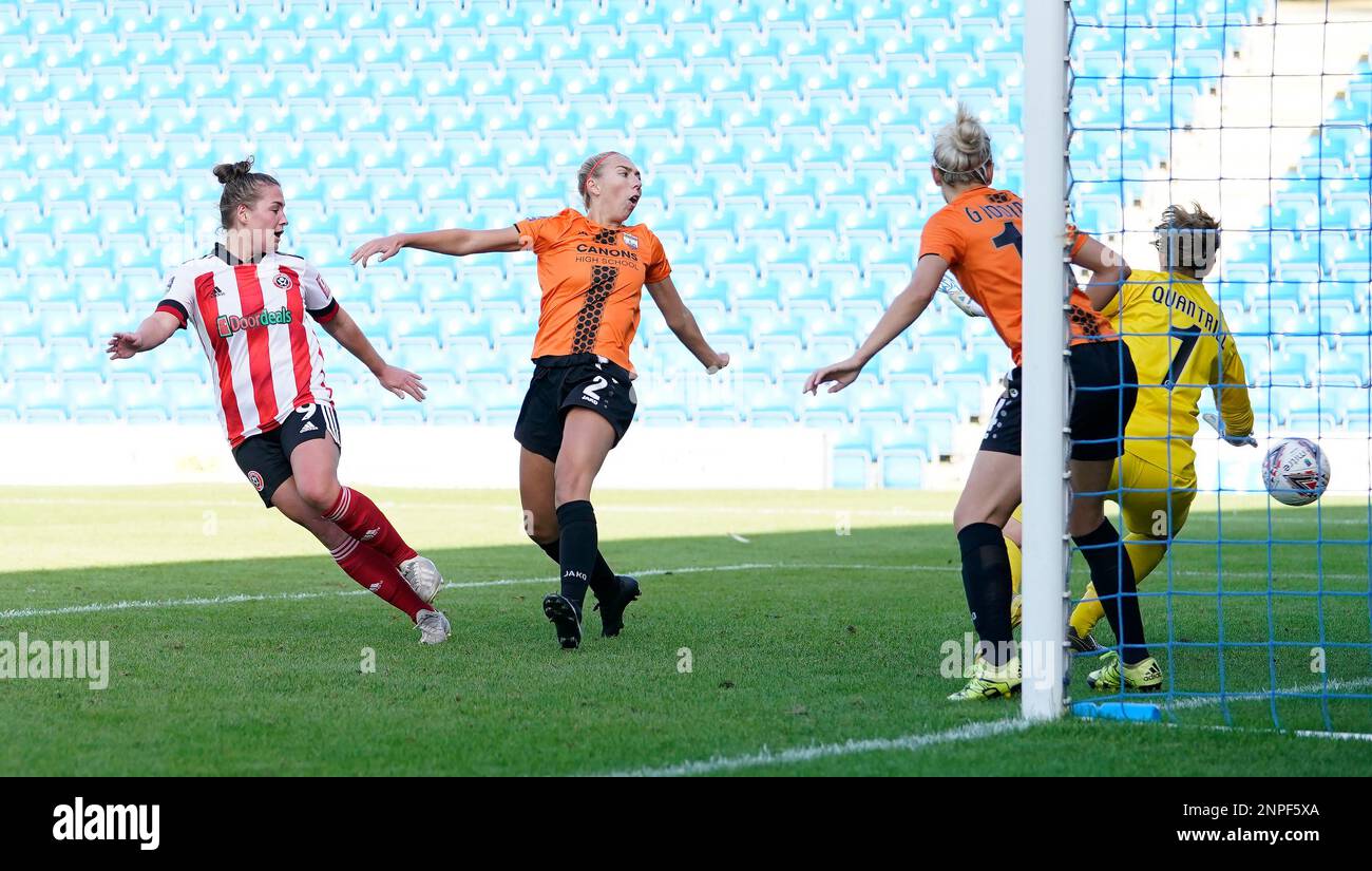 September 27, 2020, Chesterfield, United Kingdom: Katie Wilkinson of ...