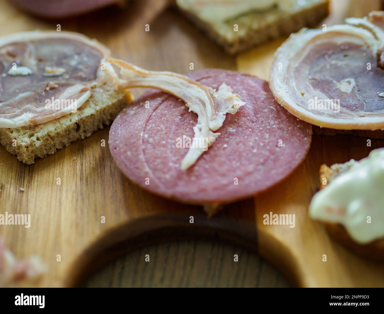 The food is on the Faroese table: fish, fruit, dried pilot whales ...