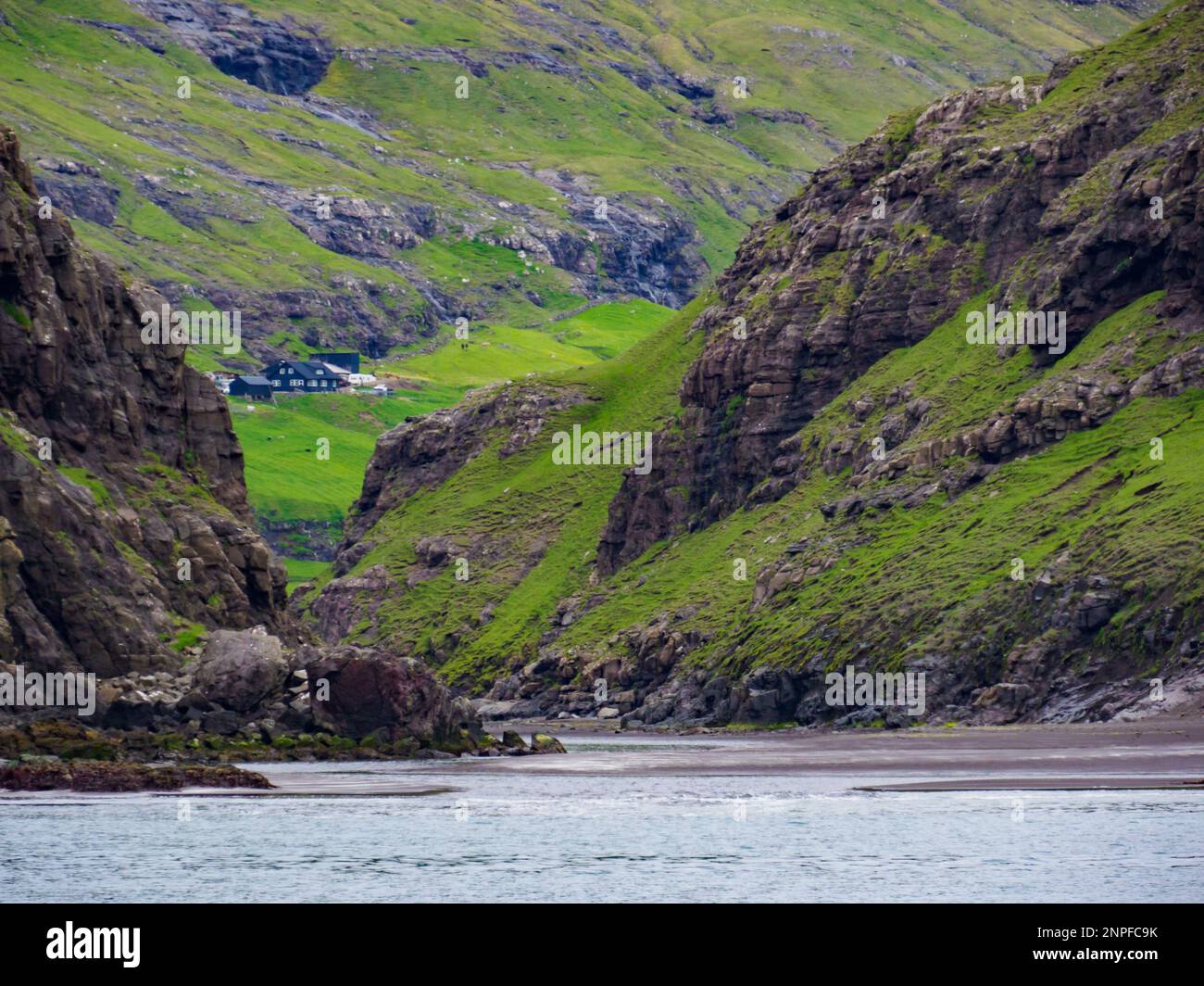 Saksun faroe beach hi-res stock photography and images - Alamy
