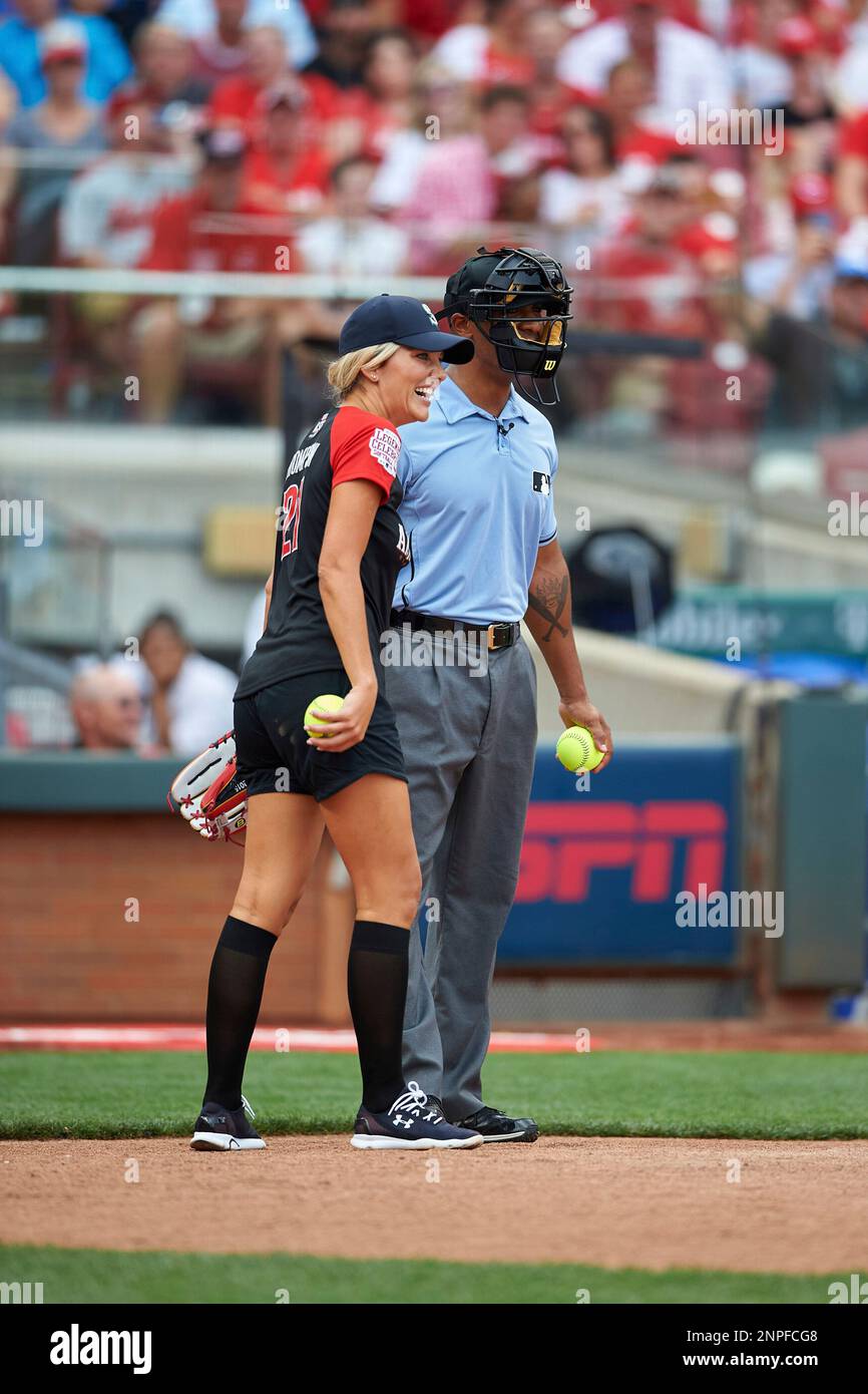 Fox Sports Charissa Thompson and umpire JJ January during the All-Star ...