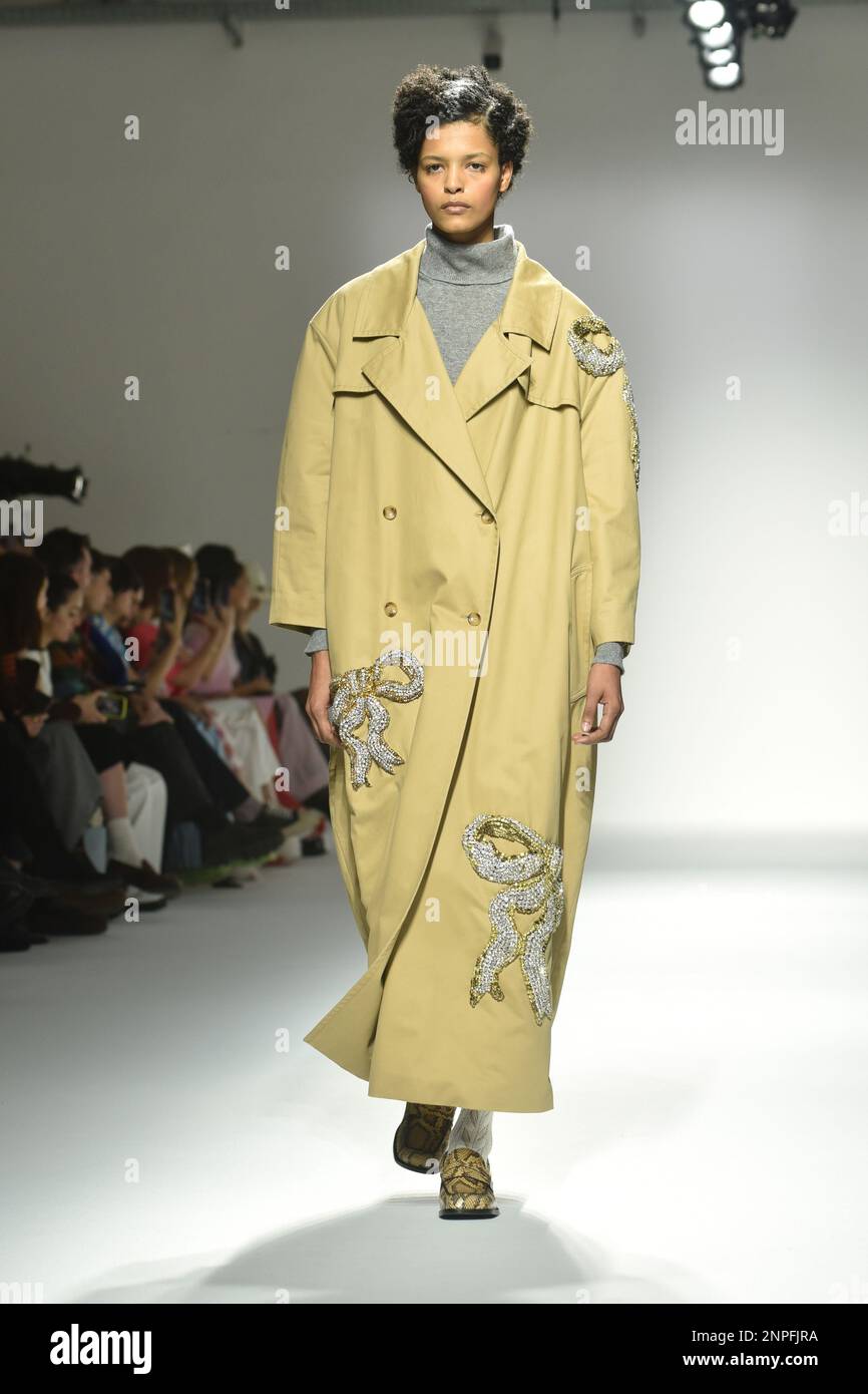 Vivetta fashion show catwalk at Milan Fashion Week, women fall winter ...