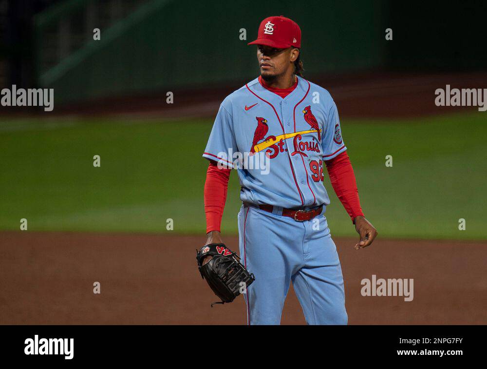 PITTSBURGH, PA - SEPTEMBER 19: St. Louis Cardinals relief pitcher ...