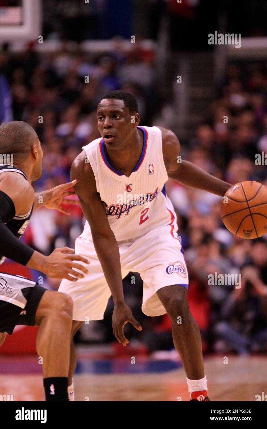 Los Angeles Clippers guard Darren Collison (2) makes a move with the ...