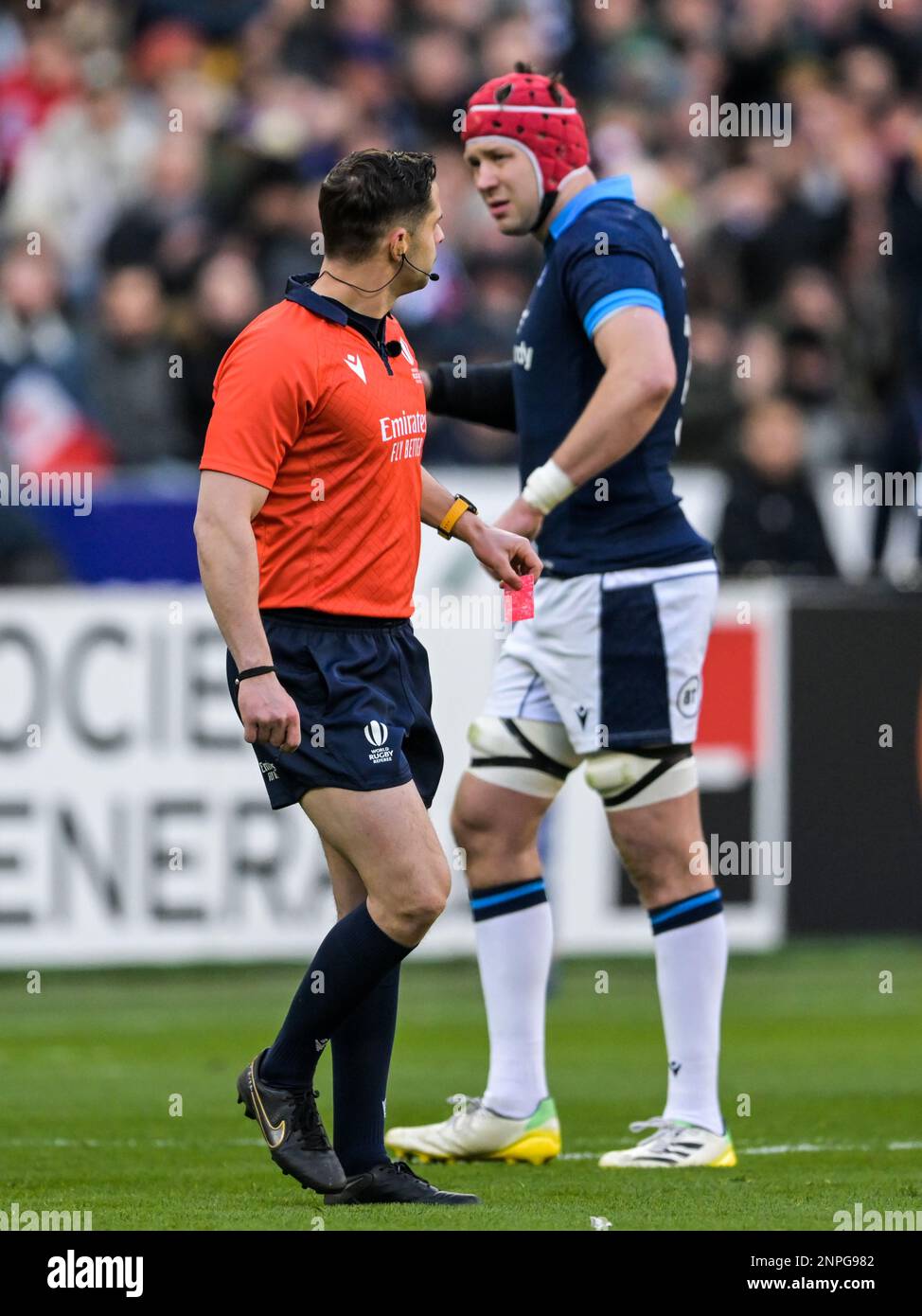 Rugby red card hi-res stock photography and images - Alamy