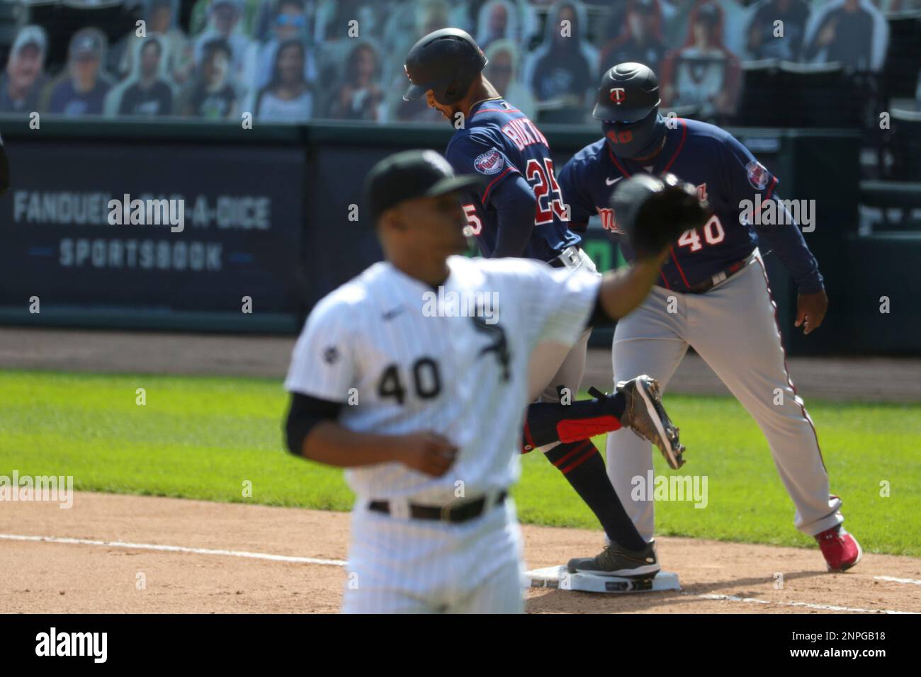 CHICAGO, IL - SEPTEMBER 17: Minnesota Twins center fielder Byron Buxton ...
