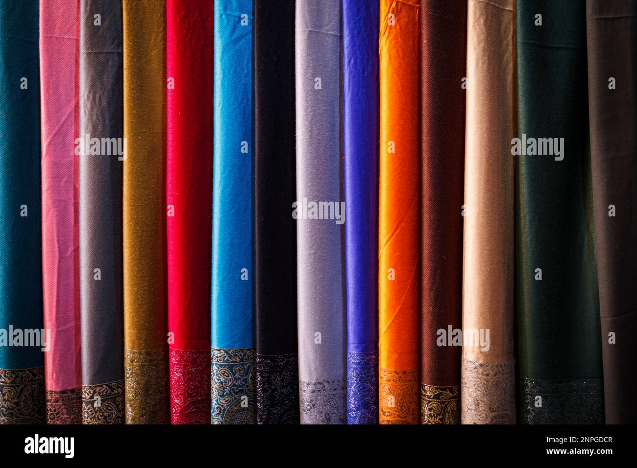 Wallpaper fabrics hi-res stock photography and images - Alamy