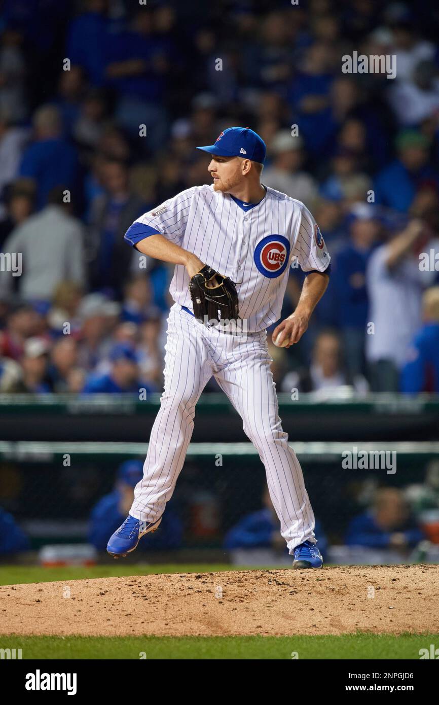 Chicago Cubs pitcher Mike Montgomery (38) delivers a pitch in the ...